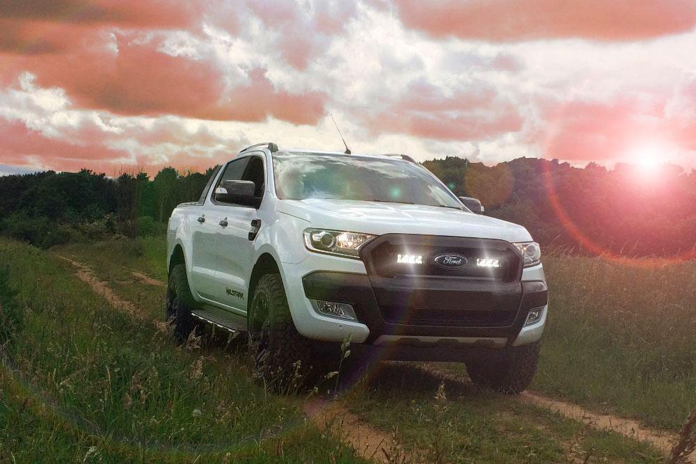 Kit de faros Lazer G2 Triple-R 750 Elite Ford Ranger (2016+)